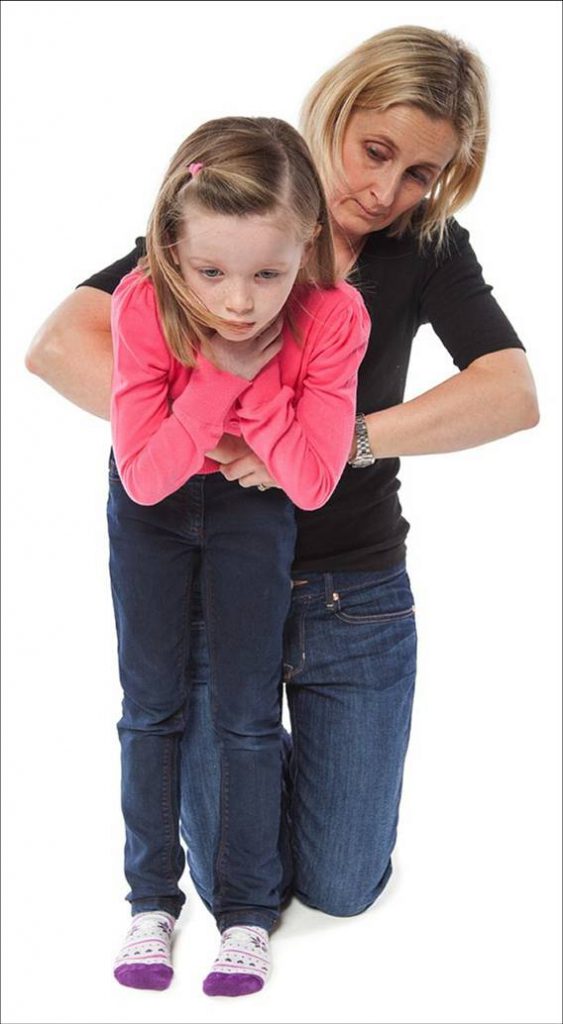 How to help a choking child. Save a life - Omnia Training Solutions